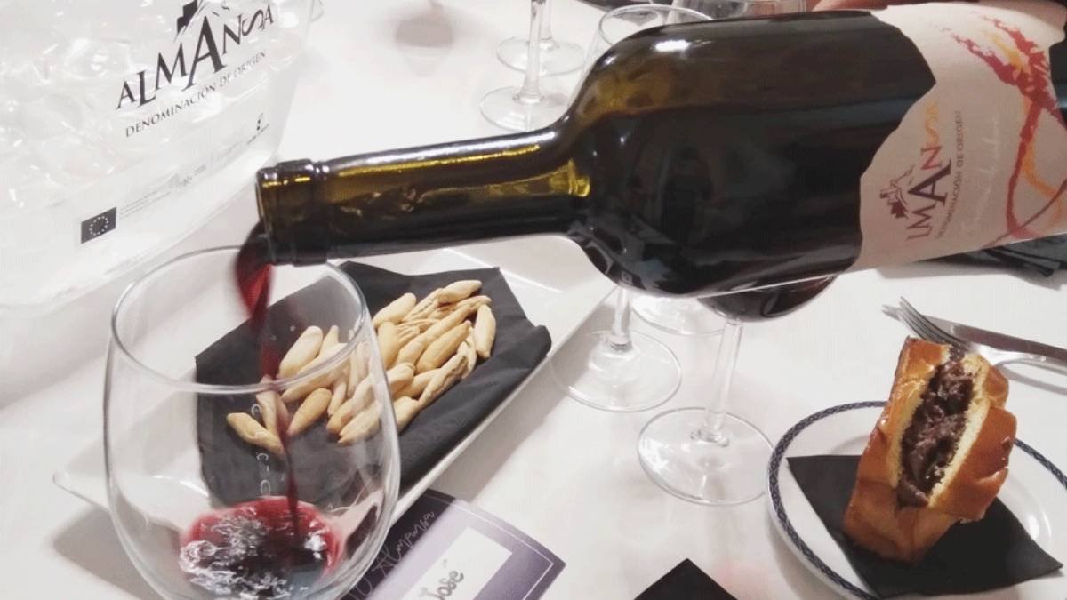 La DO Almansa presenta sus vinos en Albacete